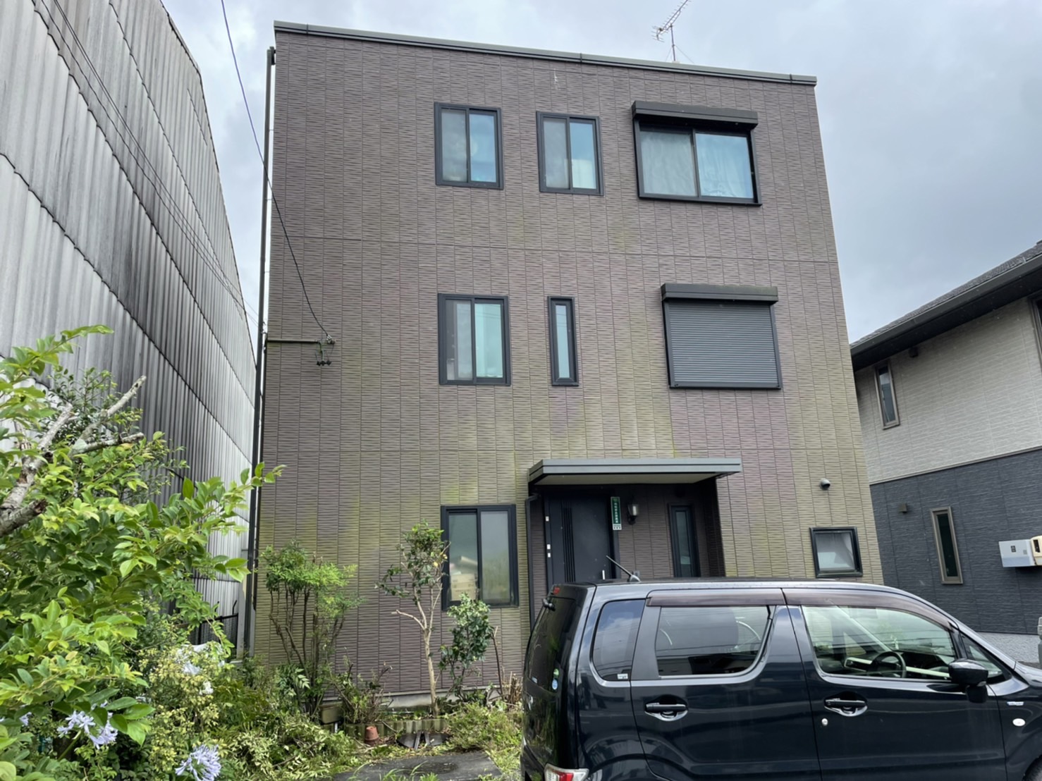 焼津市の三階建てサイディング塗り替え工事 | 岩田塗装店 | 焼津・藤枝の住宅塗装専門の塗装屋です